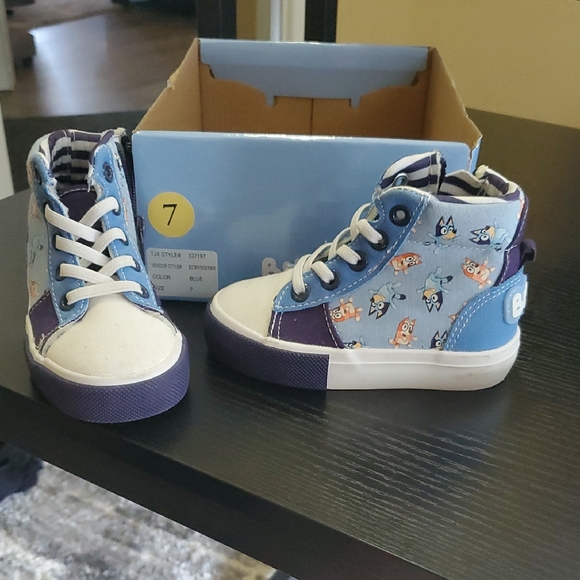 Bluey | Shoes | Blue And Purple Lowtop Sneakers With Whimsical Design ...